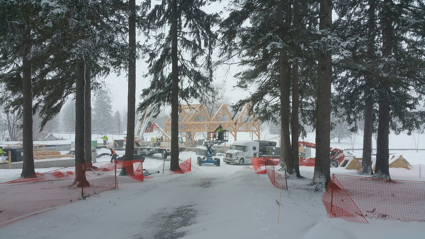 Lakelawn timber frame barn snow - Colorado Timberframe
